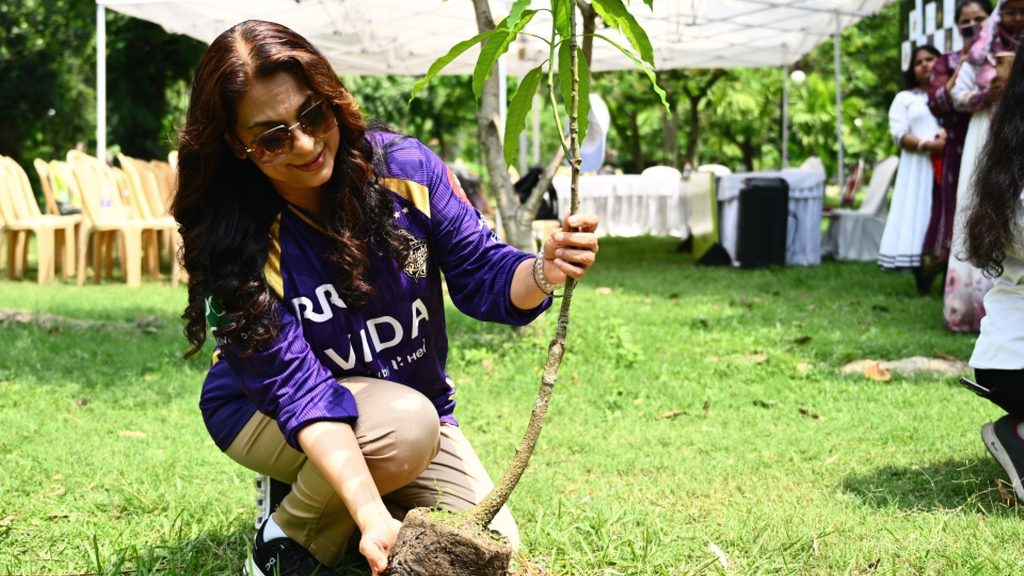KKR Co-Owner Juhi Chawla-Mehta Kickstarts This Year’s 'Runs to Roots ...